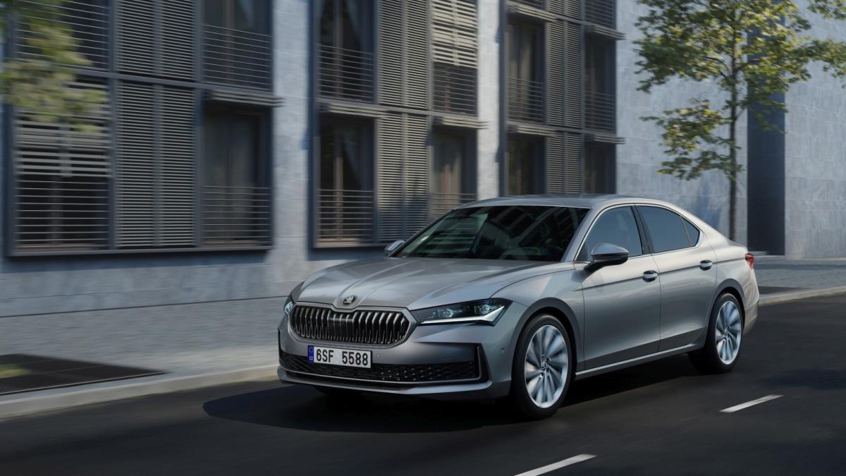 2025 Skoda Superb Phev Modelleri, Fiyatları ve Kampanyaları - Skoda Superb Phev Teklifi Al